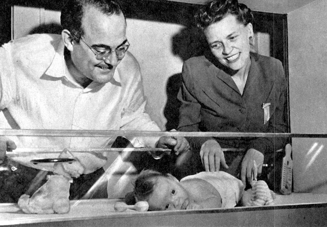 Showcase Baby, 1947 | Vintage News Daily