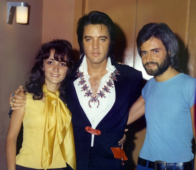 The Story of Two Italian Fans Who Met Elvis Presley in Las Vegas in ...