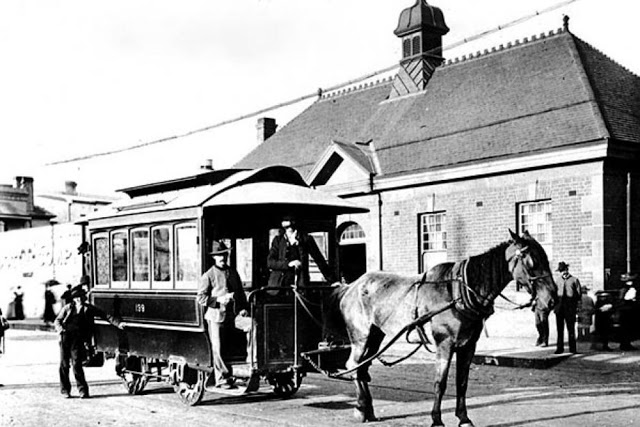 Horse Drawn Omnibus in Australia From the Late 19th Century | Vintage ...