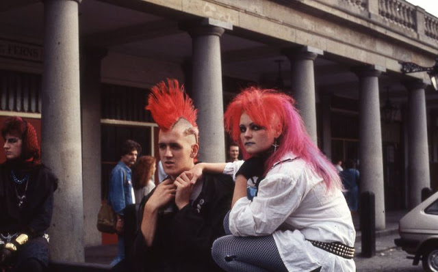 Cool Pics That Defined the ’80s Punk Fashion | Vintage News Daily