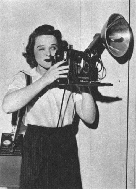 A Repeating “Flashbulb”, 1941 | Vintage News Daily
