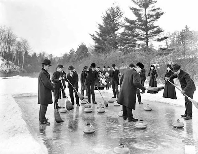 20 Vintage Photos of Curling Teams From the Early 20th Century ...