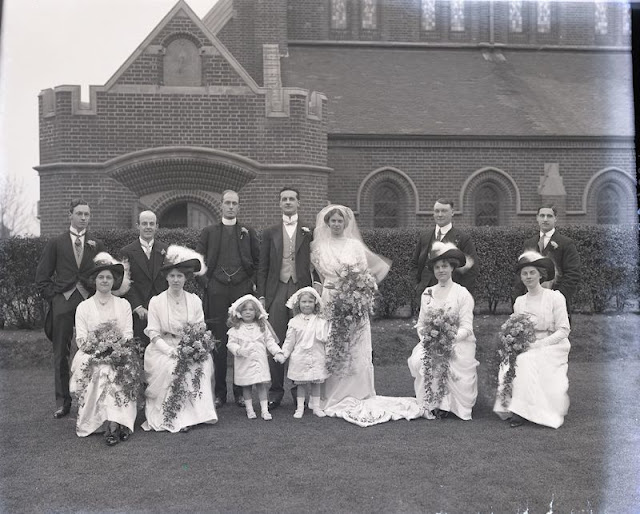 22 Beautiful Photos Show What Edwardian Weddings Looked Like | Vintage ...