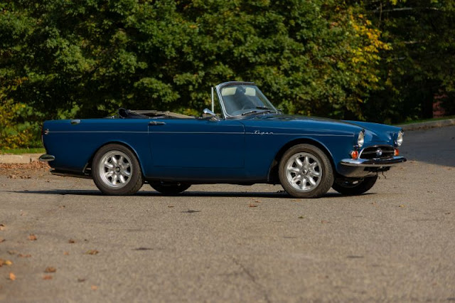 Amazing Photos of the 1966 Sunbeam Tiger | Vintage News Daily