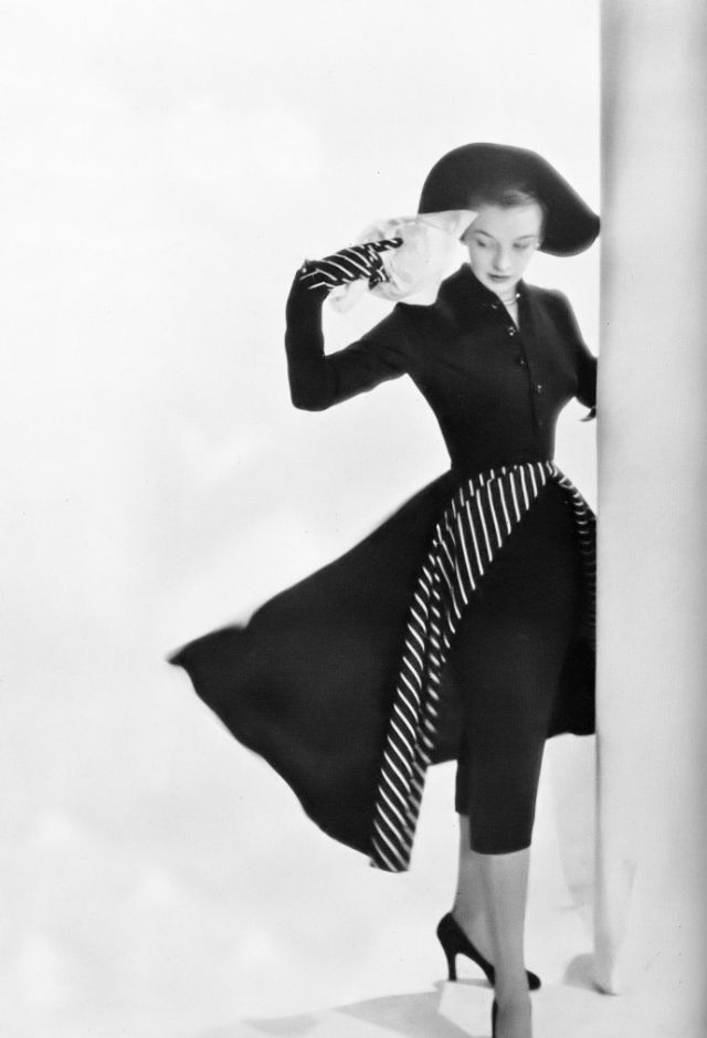 Impressive Fashion Designs by Susan Small in the 1950s | Vintage News Daily