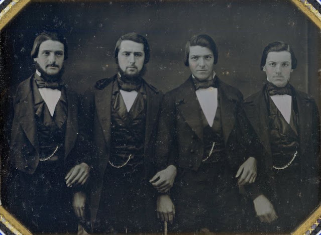 30 Studio Portrait Photos of Victorian Men From the Mid-19th Century ...