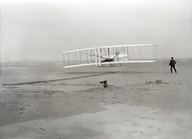 Rare Photos of the Wright Brothers’ Early Flight Tests | Vintage News Daily