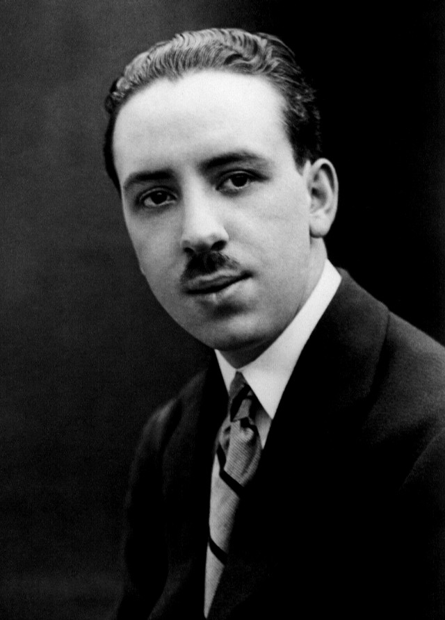 The Master of Suspense: Rarely Seen Photos of a Very Young Alfred ...
