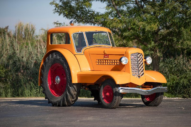 Farming Meets Futurism: Amazing Photos of the 1938 Minneapolis-Moline ...
