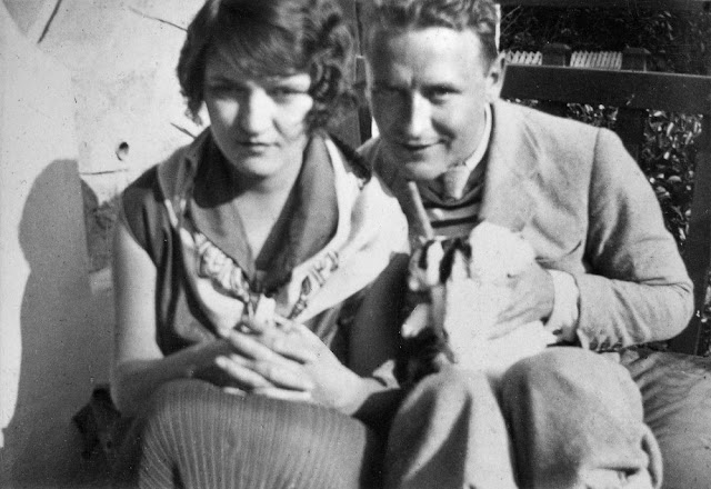 24 Romantic Photos of Zelda and F. Scott Fitzgerald During the 1920s ...