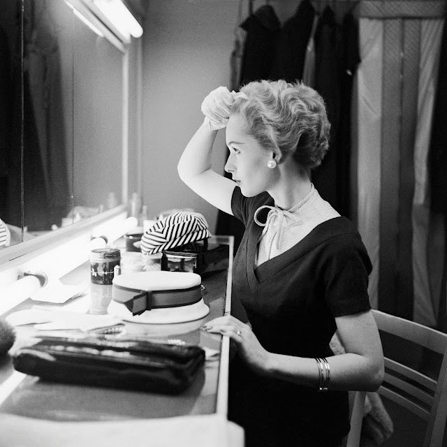 Glamorous Photos of Tippi Hedren Taken by Genevieve Naylor in 1954 ...